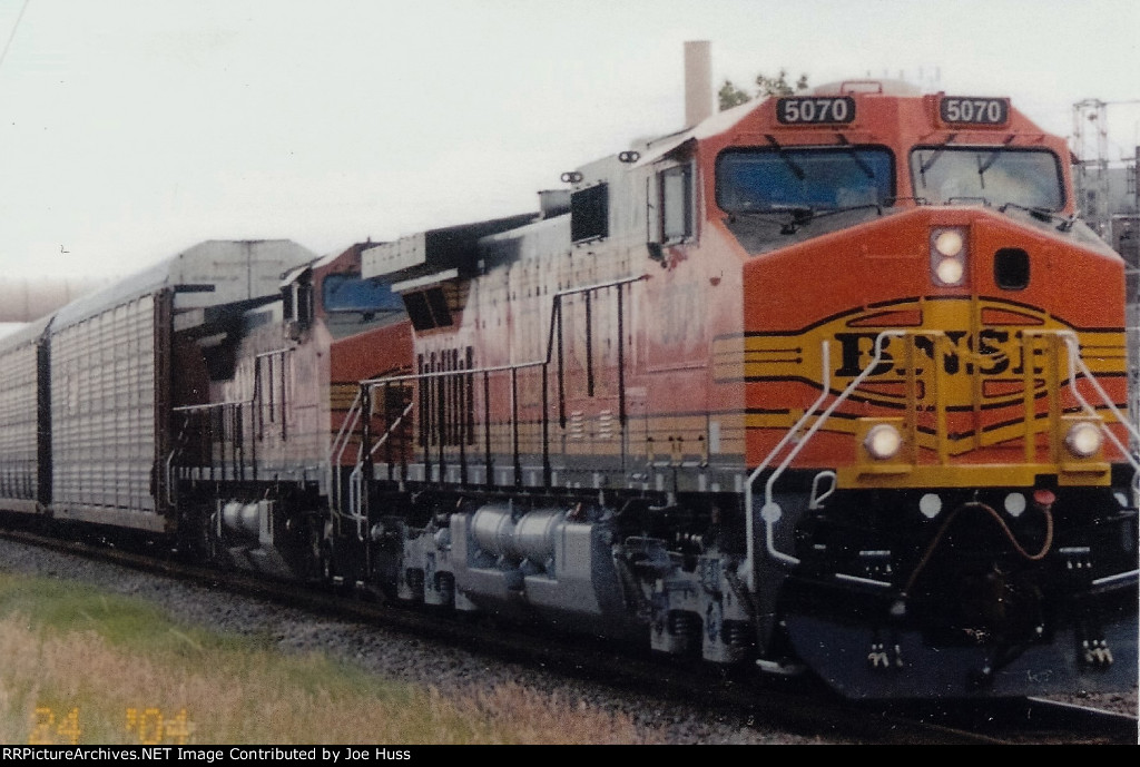 BNSF 5070 West